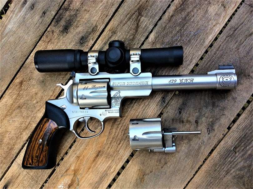 Reeder Custom Guns - 429 DE Vs 429 GNR`